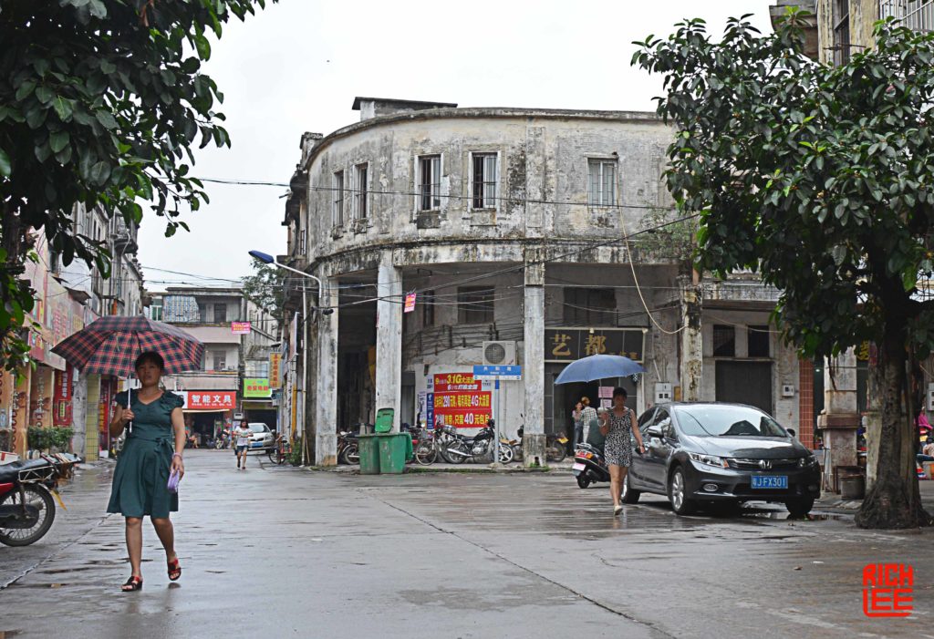 Street Scene, Chong Lou | The Taishan Project